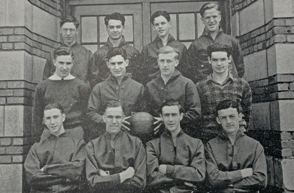 1933-34 Varsity – FAIRPORT BASKETBALL
