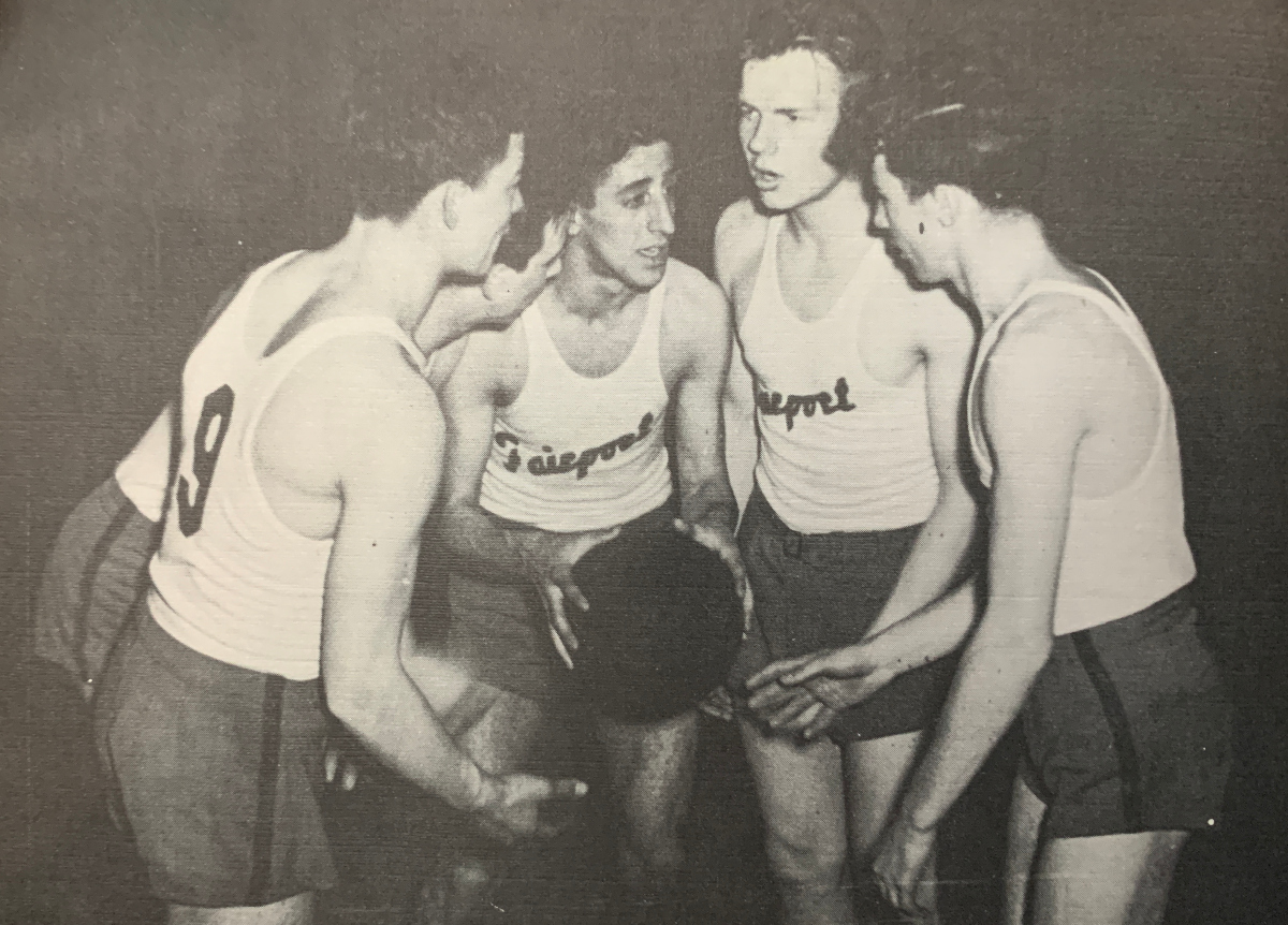 1937-38 Varsity – FAIRPORT BASKETBALL